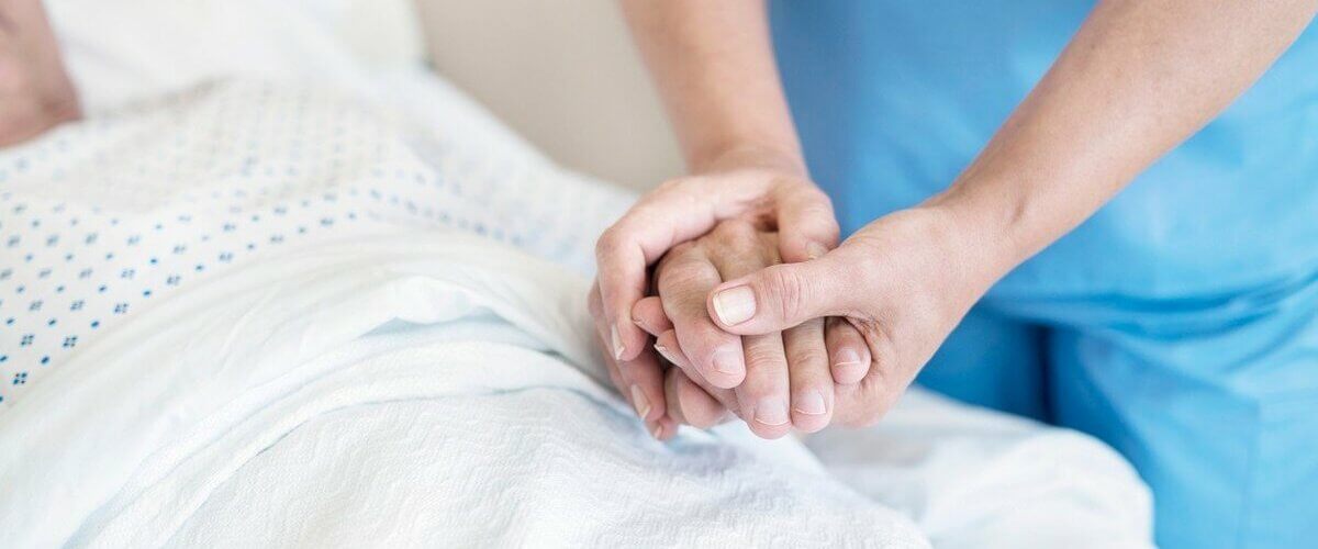 Cuidados Paliativos: o que são e como aplicar no atendimento?